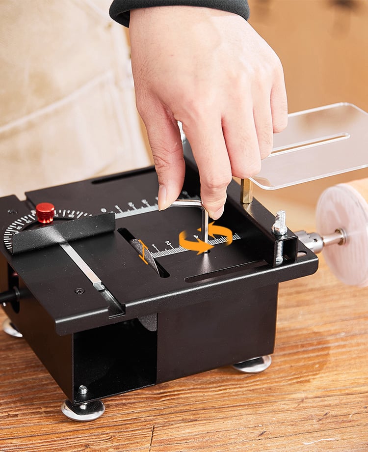 Saker Mini Multi-Functional Table Saw lp